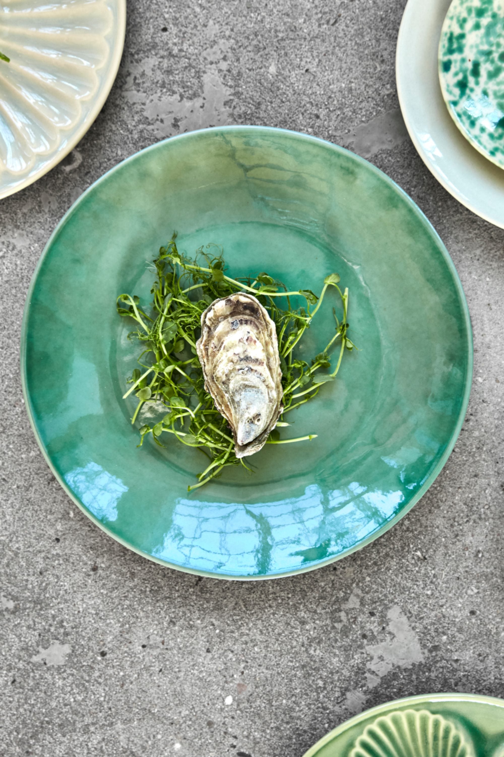 diva serving plate green