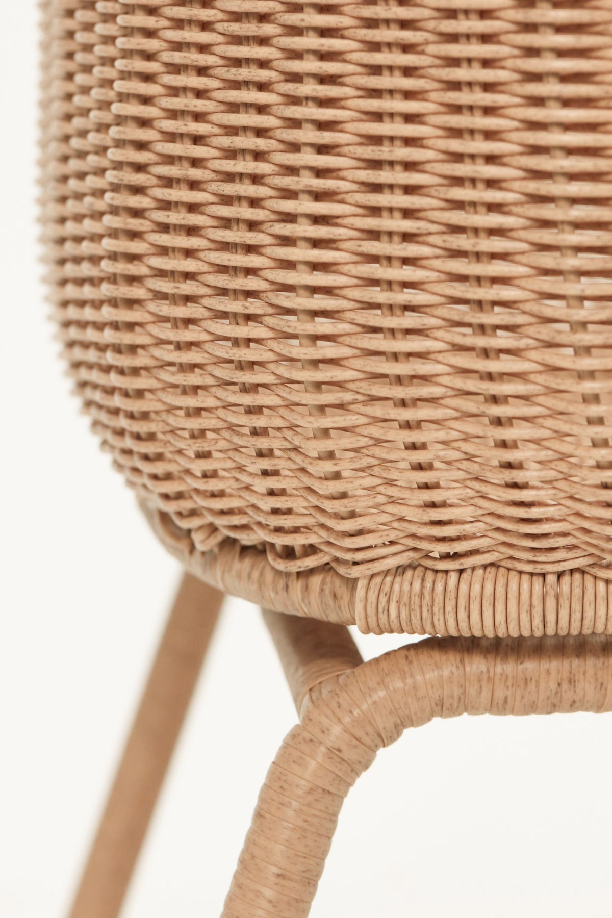 hapur lounge chair in/out
